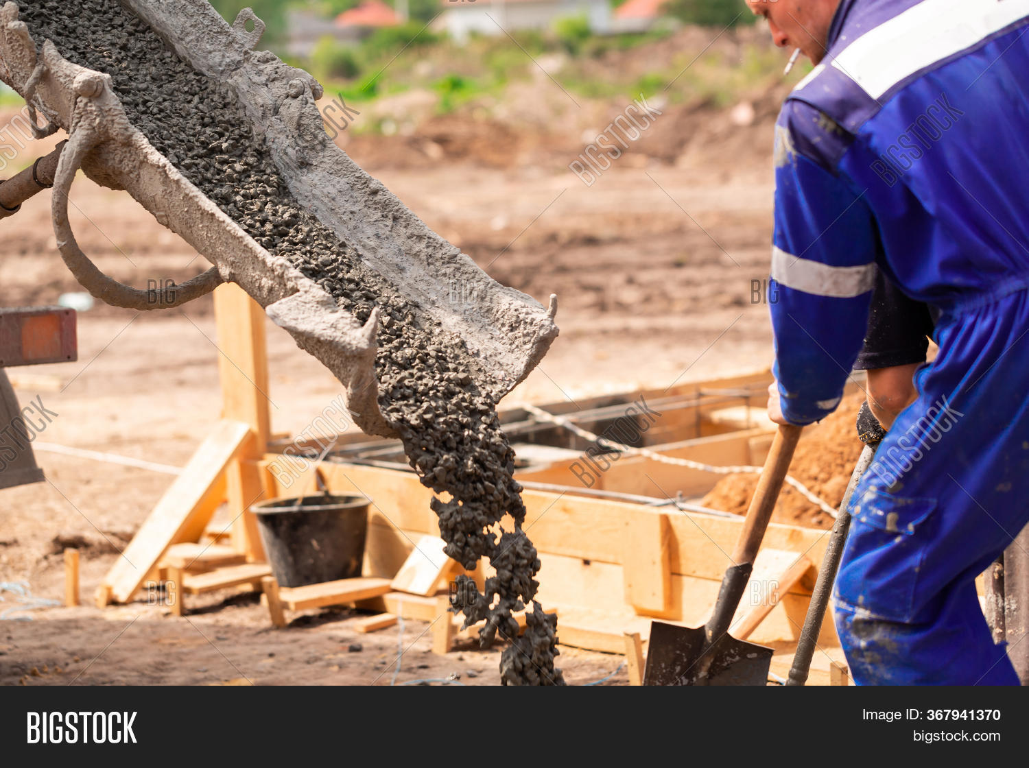 Construction Worker Image & Photo (Free Trial) | Bigstock
