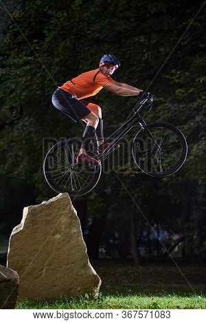Front View Cyclist Image & Photo (Free Trial) | Bigstock
