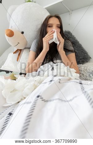 Severe Cold Causing Image & Photo (Free Trial) | Bigstock