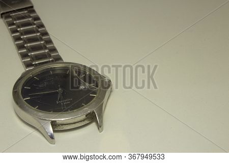 Broken Wrist Watch, Image & Photo (Free Trial) | Bigstock