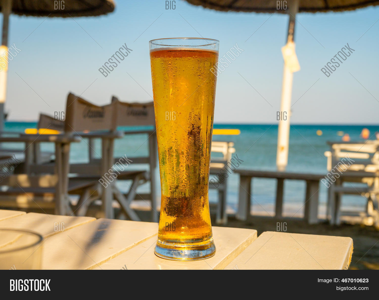 Pint Cold Lager Beer Image & Photo (Free Trial) | Bigstock