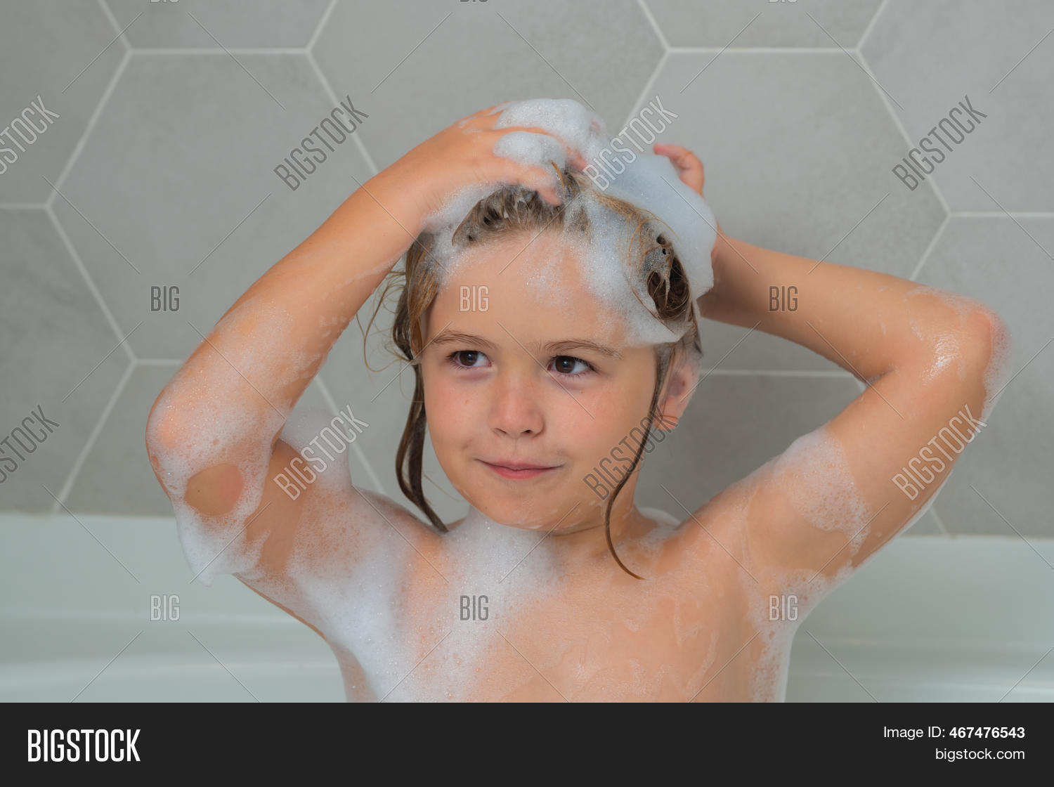 Kid Washing Hair. Kids Image & Photo (Free Trial) | Bigstock