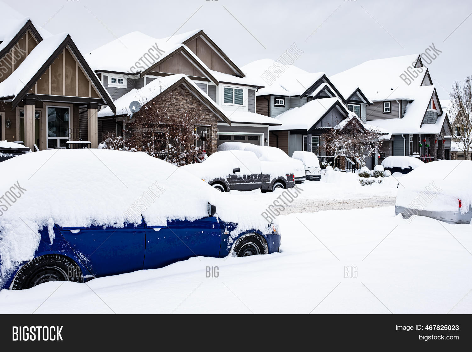 Car Under Snow. Winter Image & Photo (Free Trial) | Bigstock