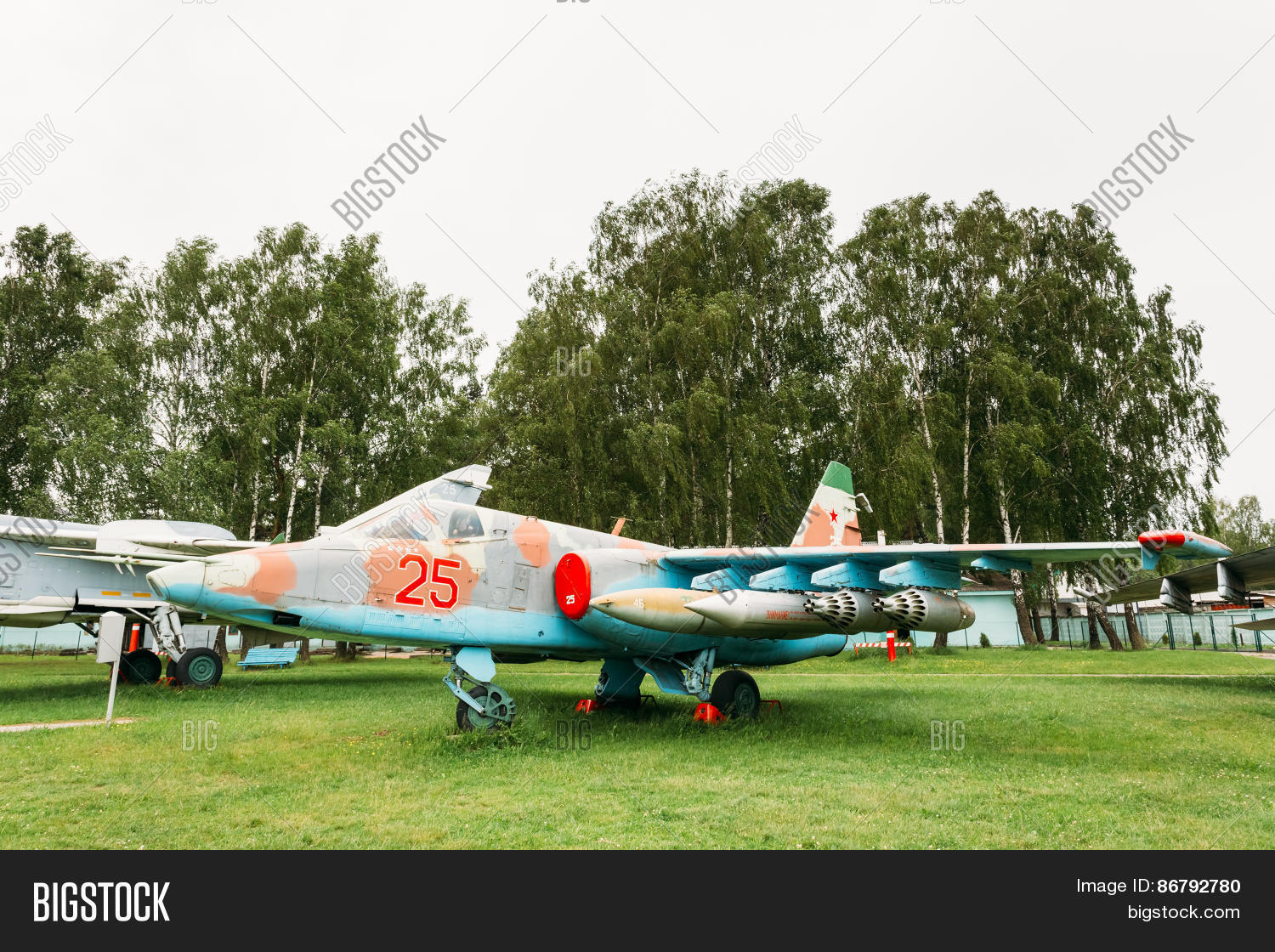 Su-25 - Soviet Armored Image & Photo (Free Trial) | Bigstock