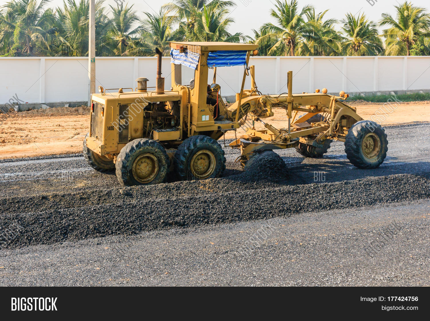 Grader Road Image & Photo (Free Trial) | Bigstock