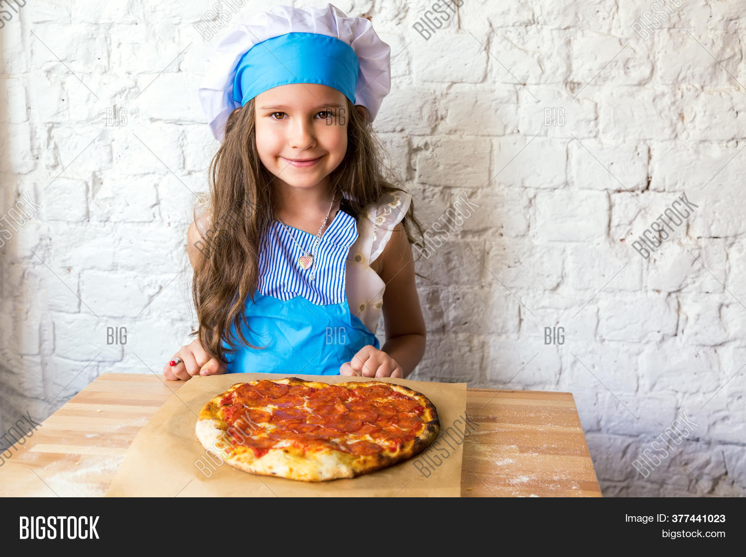 Little Girl Cook Image & Photo (Free Trial) | Bigstock