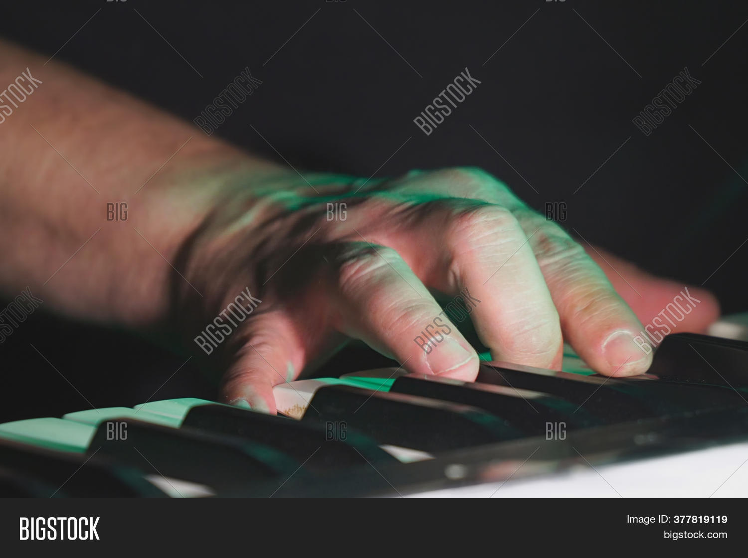 Hand Fingers Pianist Image & Photo (Free Trial) | Bigstock