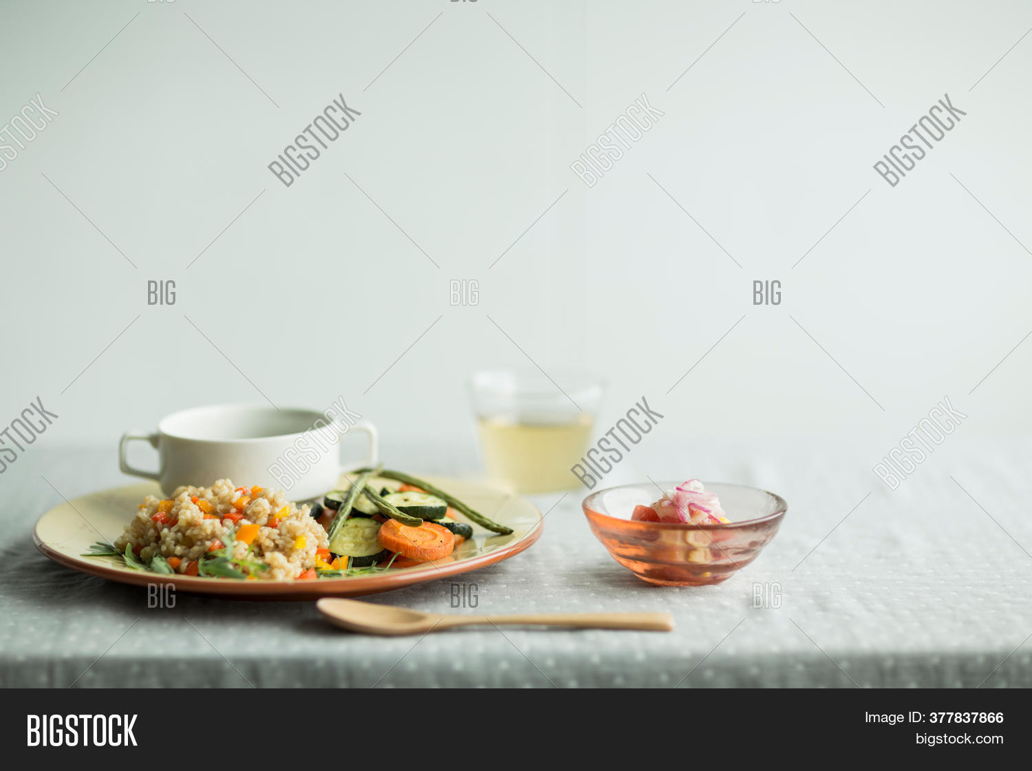Brown Rice One Plate Image & Photo (Free Trial) | Bigstock