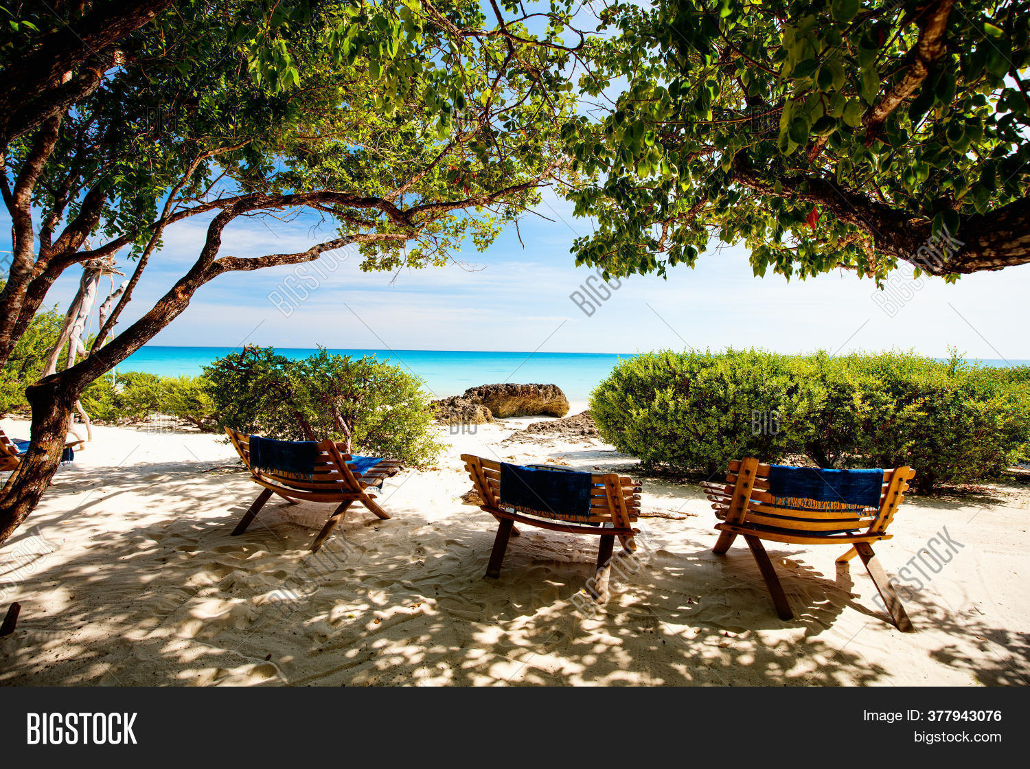 Idyllic Tropical Beach Image & Photo (Free Trial) | Bigstock