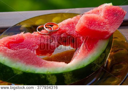 Two Rings Symbol Love Image & Photo (Free Trial) | Bigstock