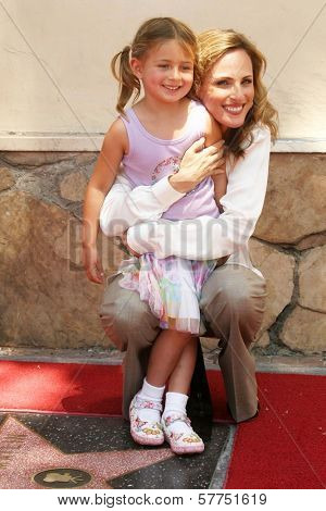 Marlee Matlin Daughter Image & Photo (Free Trial) | Bigstock
