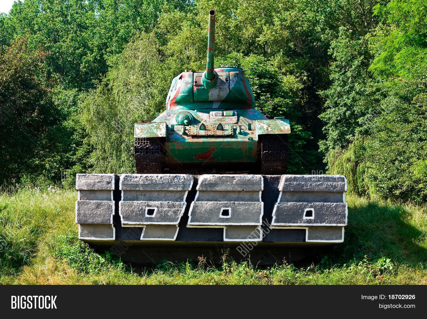Soviet Tank WW2, Image & Photo (Free Trial) | Bigstock