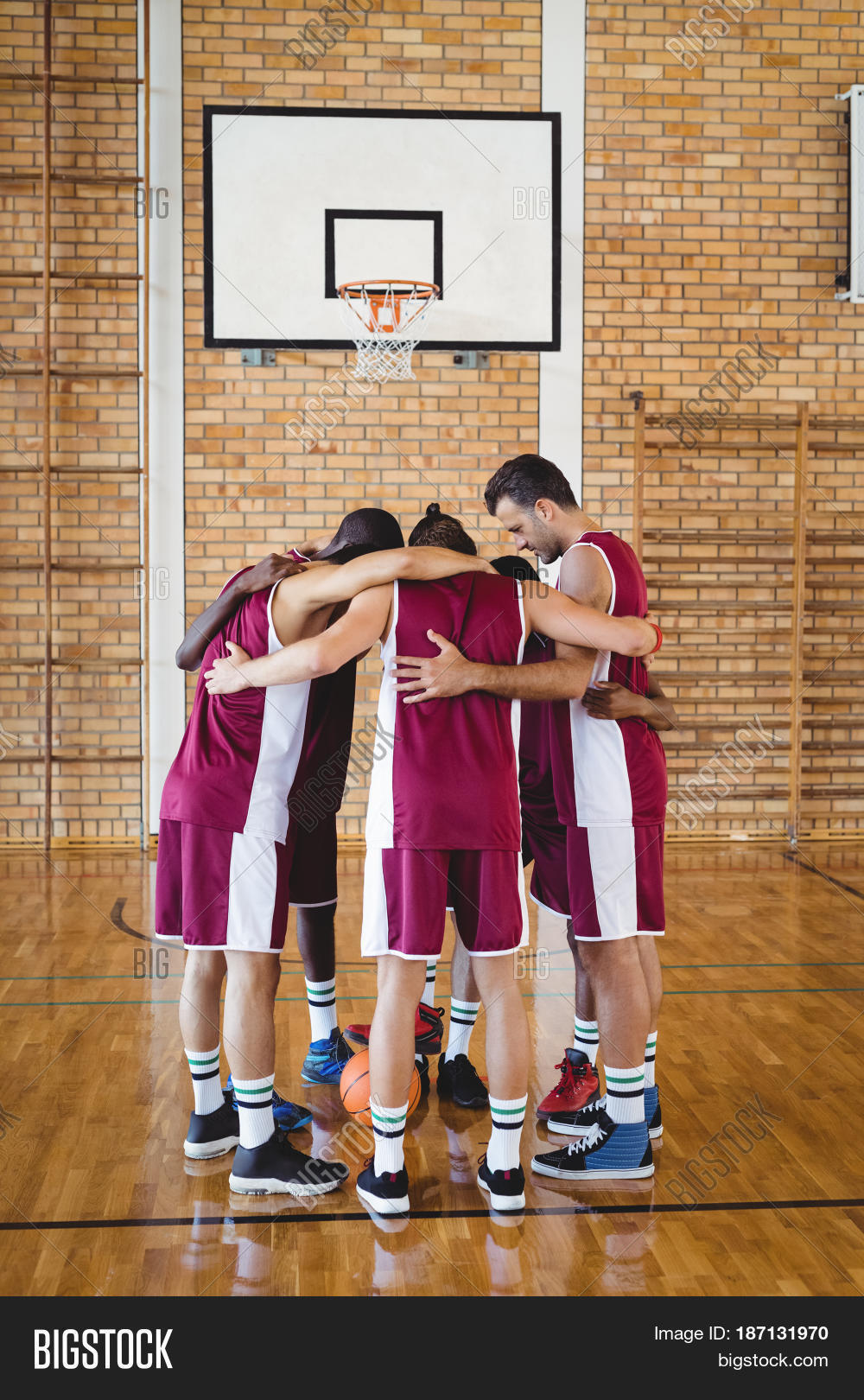 Basketball Players Image & Photo (Free Trial) | Bigstock