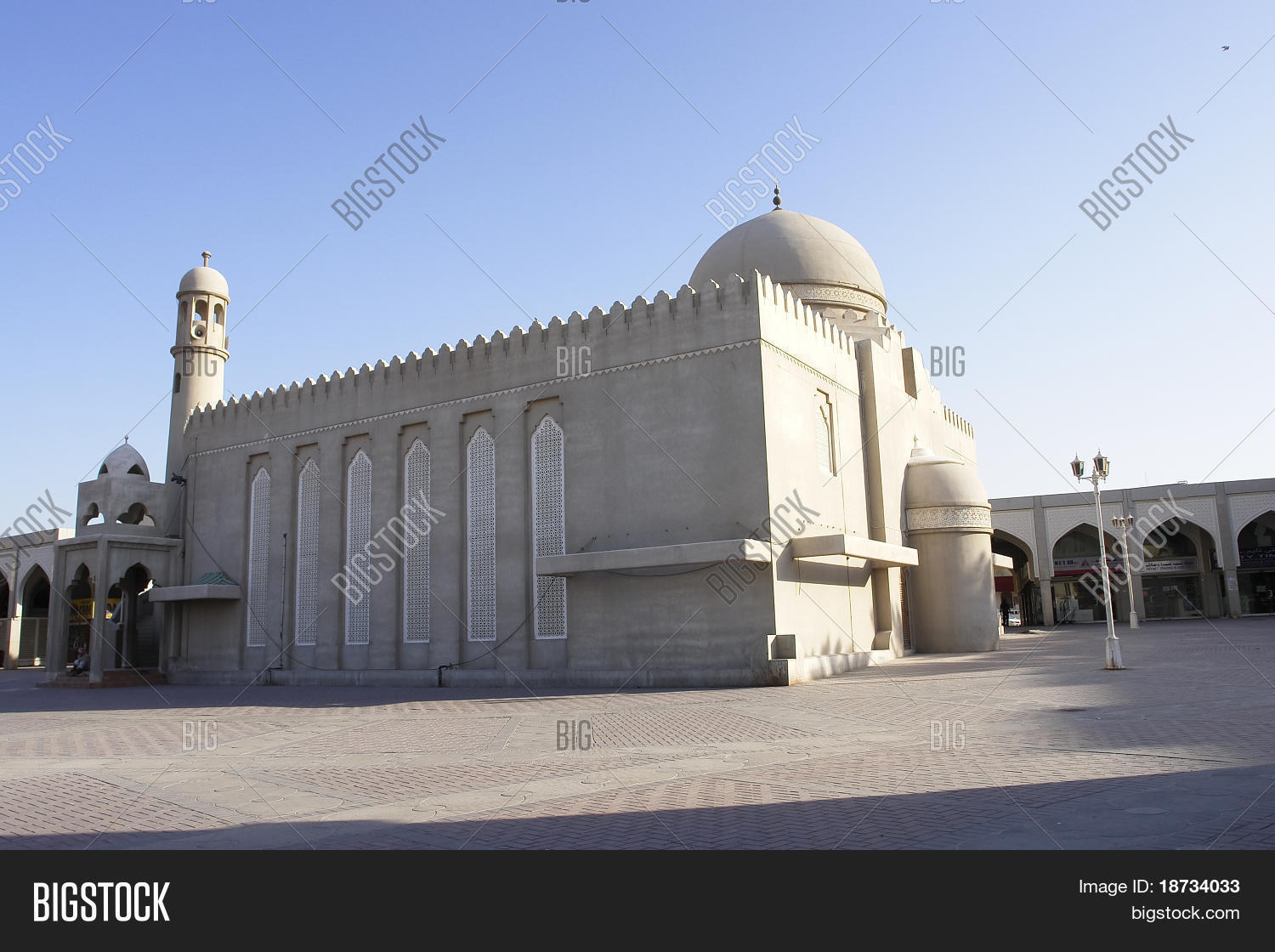 Mosque Doha Qatar Image & Photo (Free Trial) | Bigstock