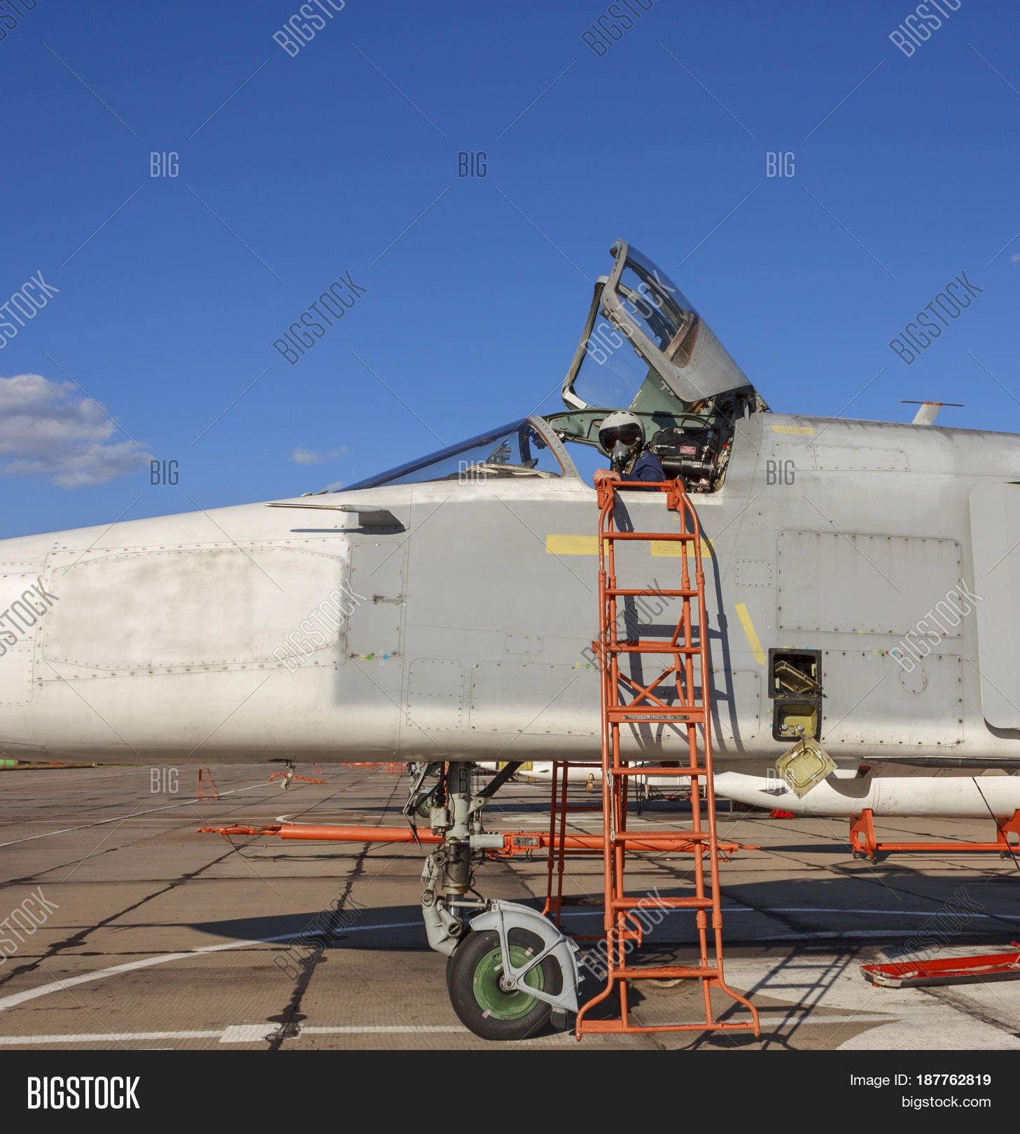 Military Pilot Cockpit Image & Photo (Free Trial) | Bigstock