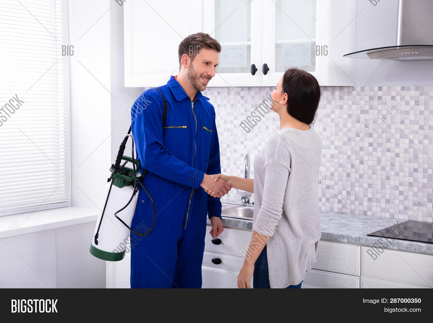 Male Pest Control Image & Photo (Free Trial) | Bigstock