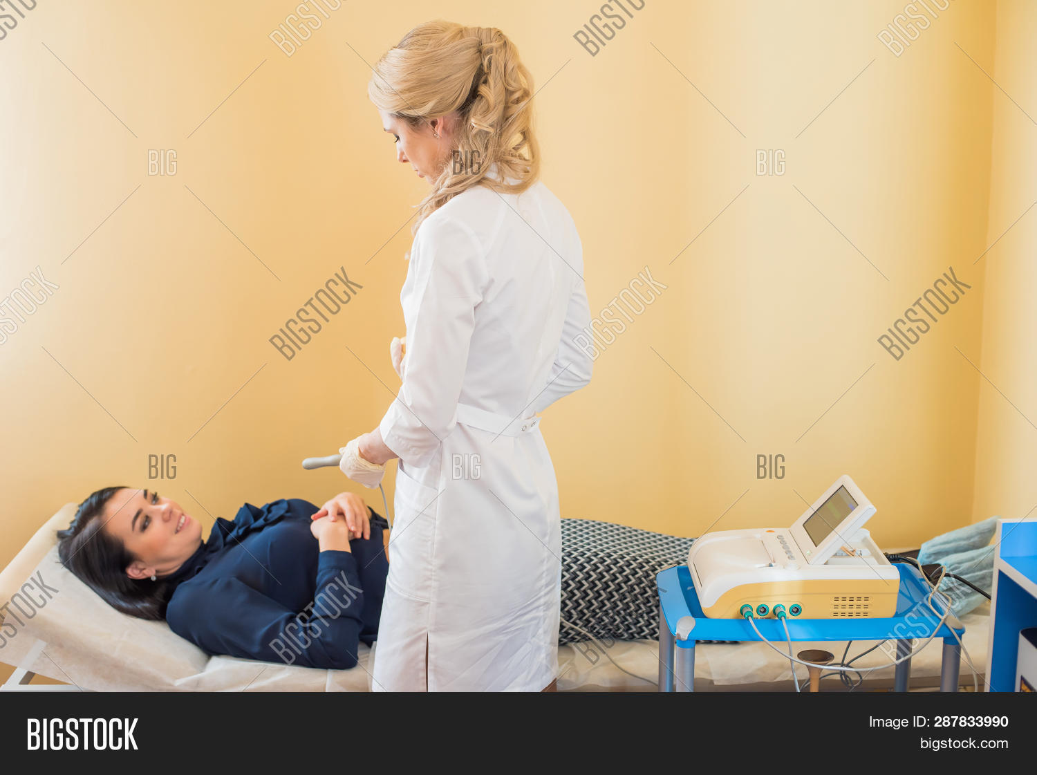 Beautiful Gynecologist Image & Photo (Free Trial) | Bigstock
