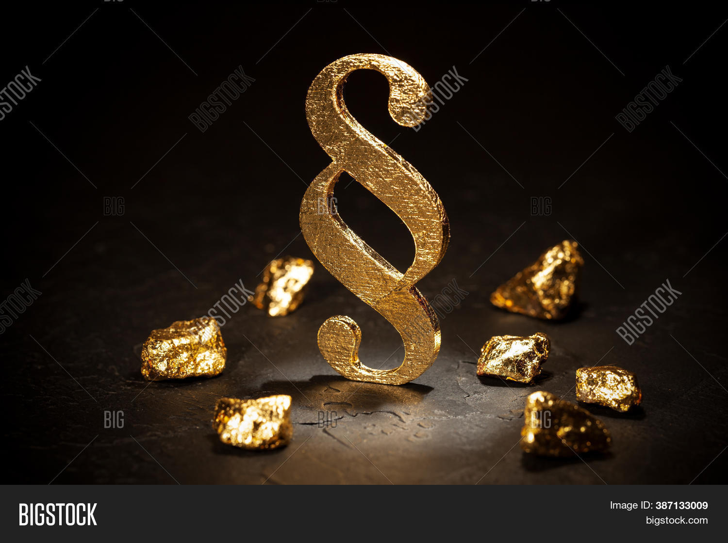 Gold Paragraph Sign Image & Photo (Free Trial) | Bigstock