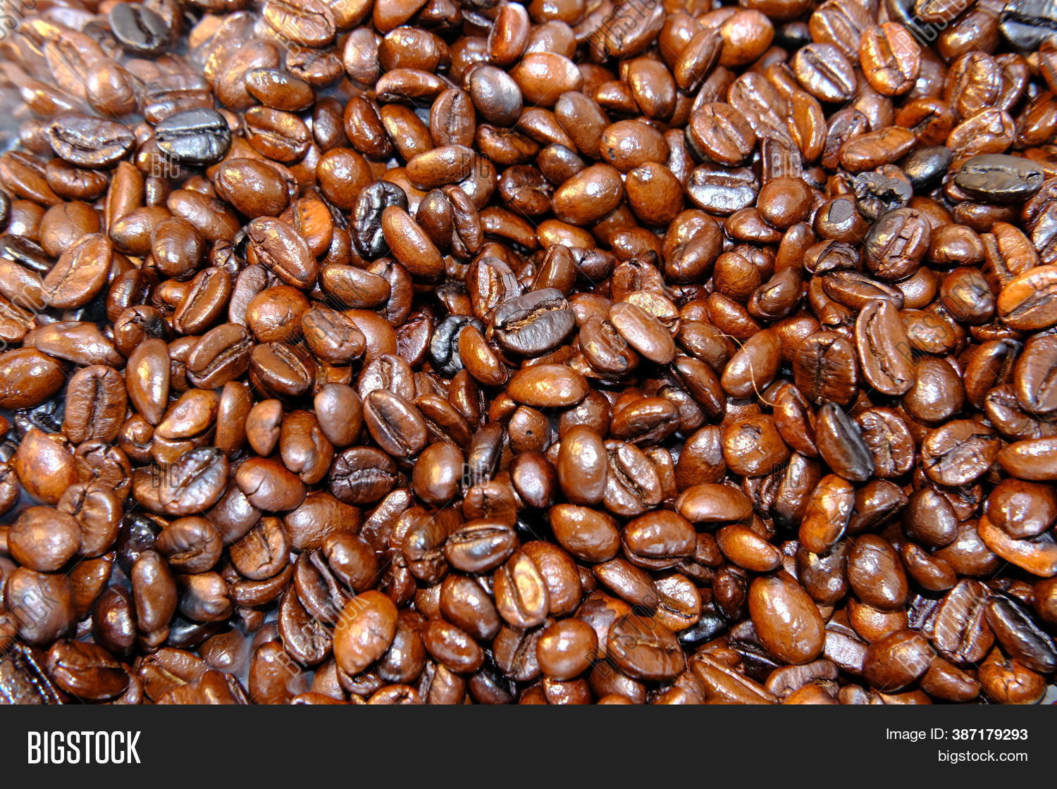 Close Roasted Coffee Image & Photo (Free Trial) | Bigstock