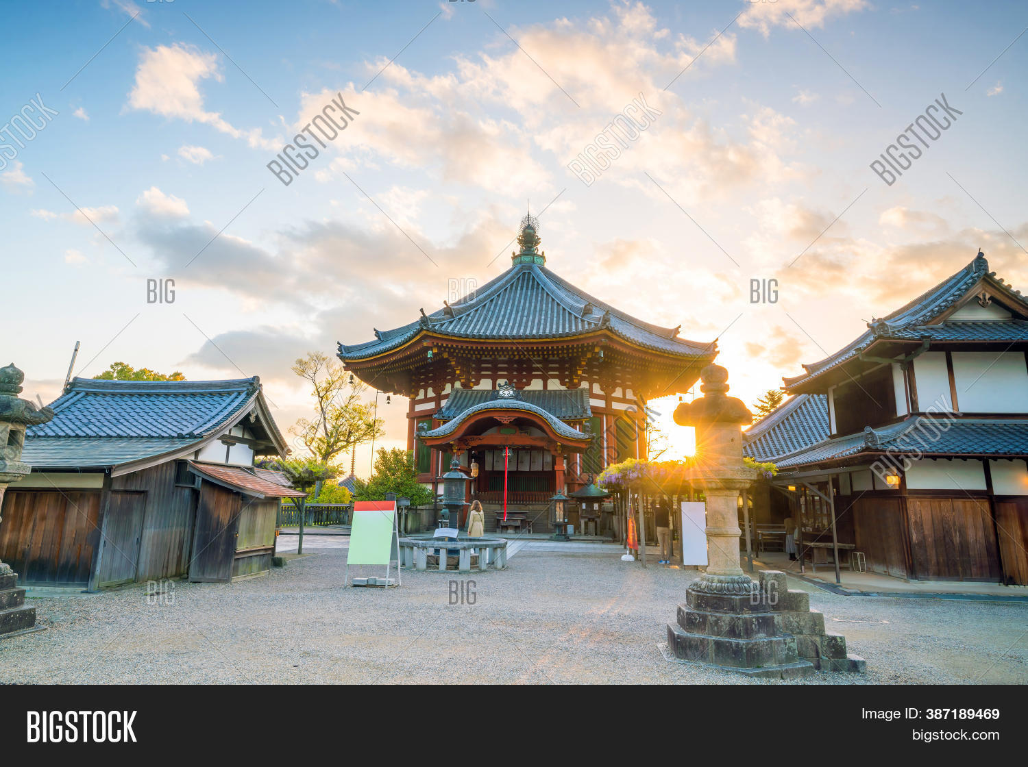 Octagonal Hall Temple Image & Photo (Free Trial) | Bigstock
