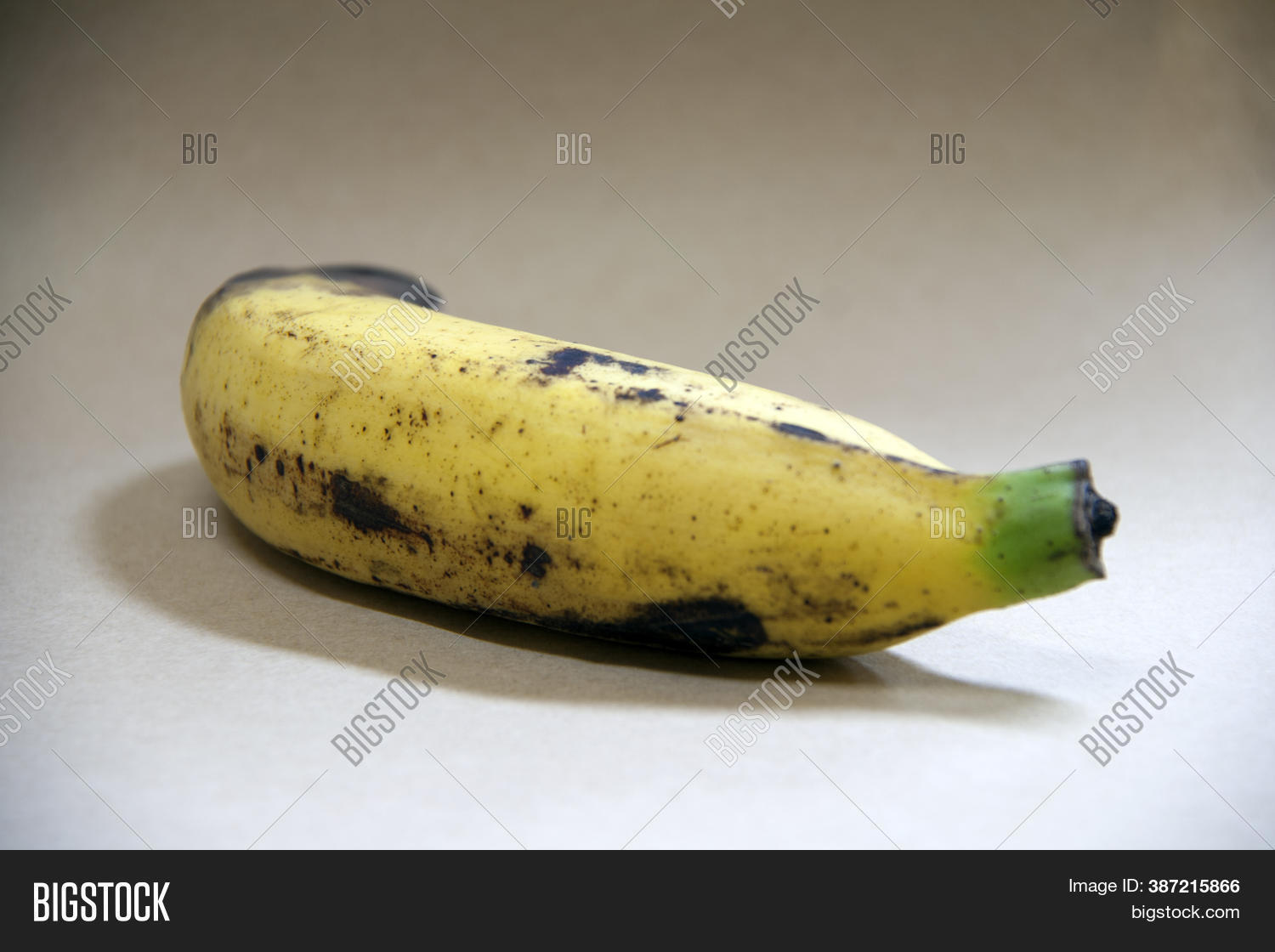 Fully Ripe One Banana Image & Photo (Free Trial) | Bigstock