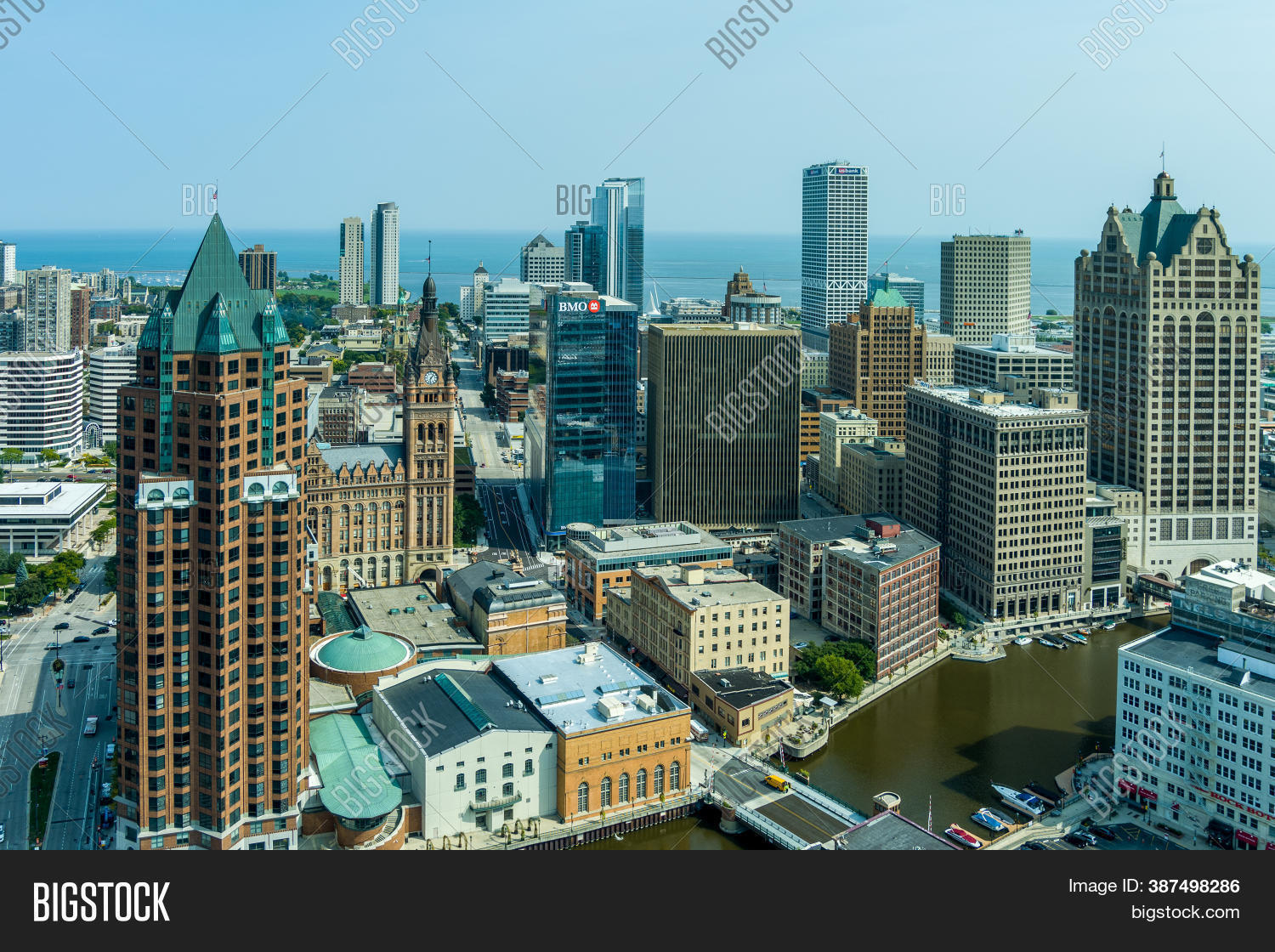 Milwaukee, Wi: 23 Image & Photo (Free Trial) | Bigstock
