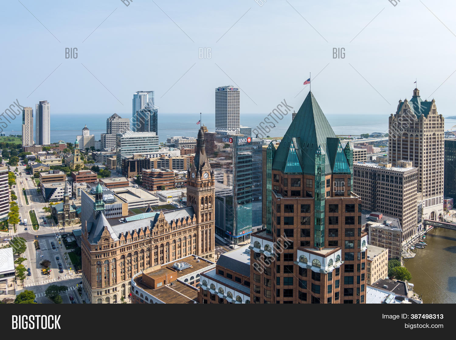 Milwaukee, Wi: 23 Image & Photo (Free Trial) | Bigstock