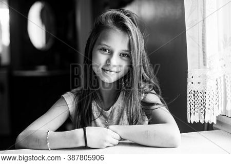Cute Ten-year-old Girl Image & Photo (Free Trial) | Bigstock