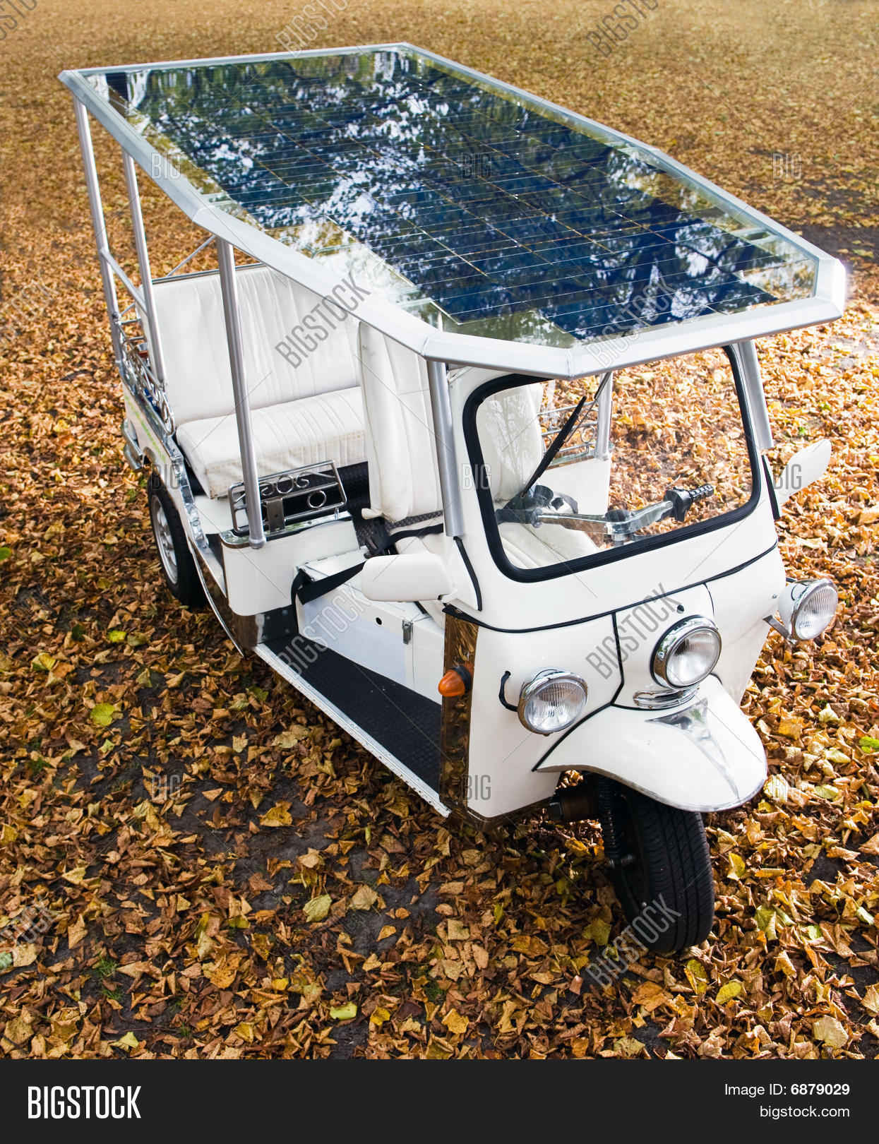 Solar Powered Tuc Tuc Image & Photo (Free Trial) | Bigstock