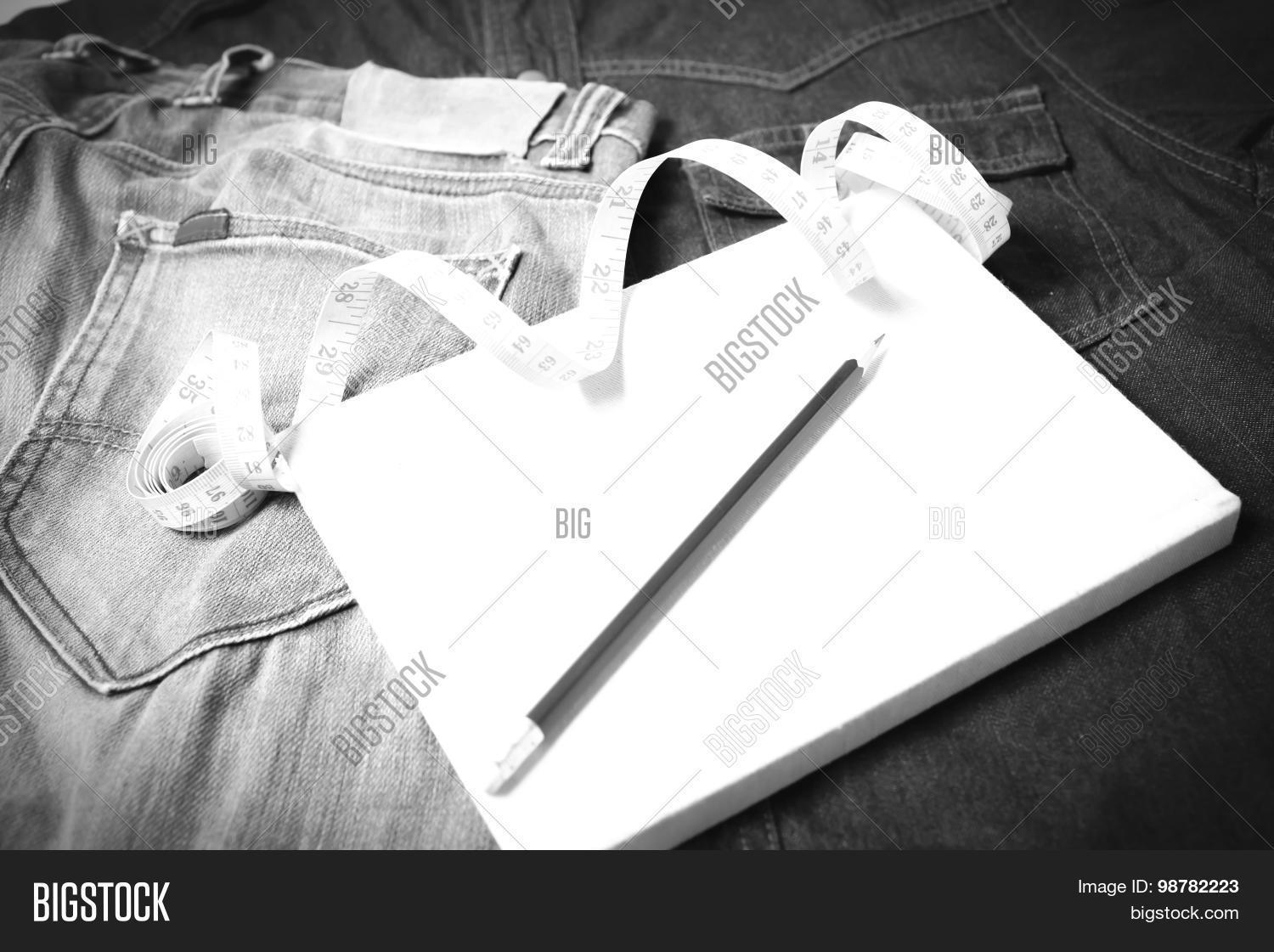 Measuring Tape Image & Photo (Free Trial) | Bigstock