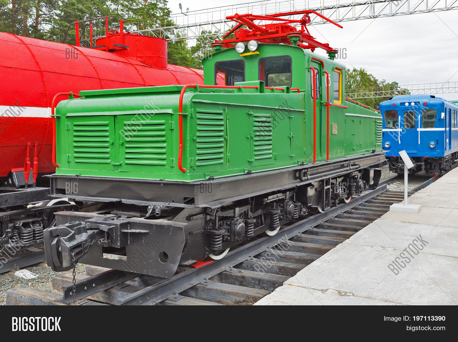 Novosibirsk Museum Image & Photo (Free Trial) | Bigstock