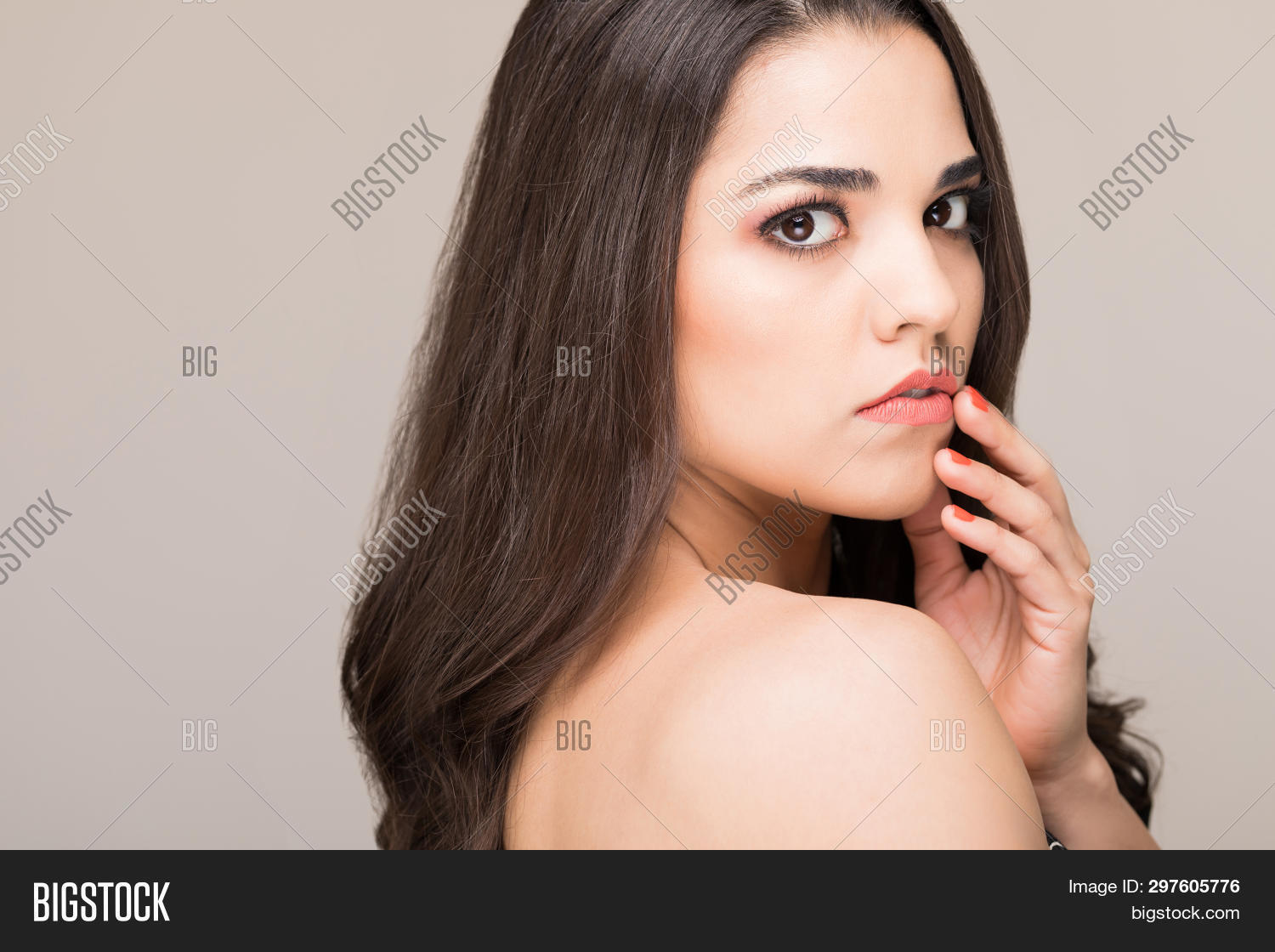Closeup Sensuous Woman Image & Photo (Free Trial) | Bigstock