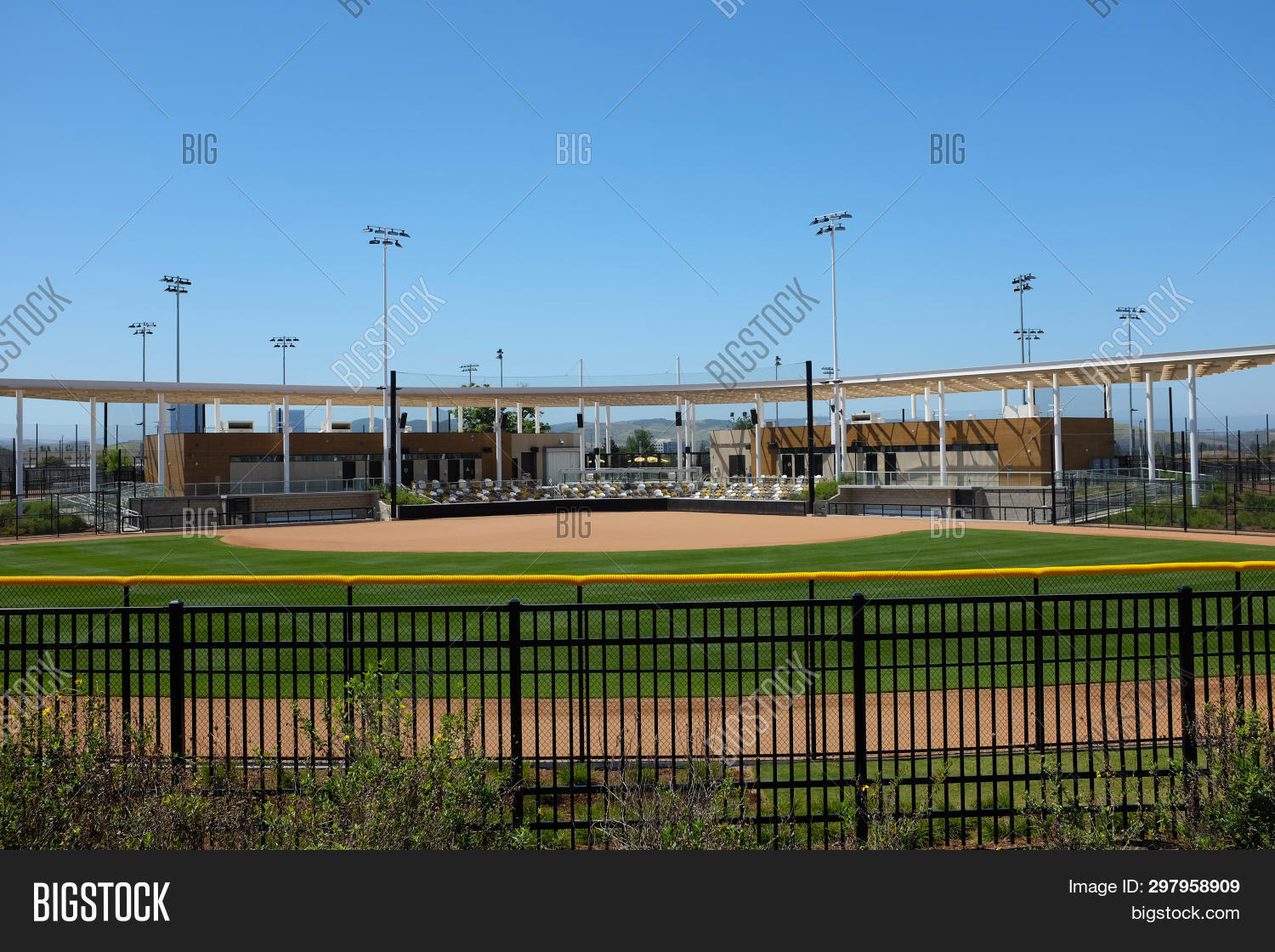 IRVINE, CALIFORNIA - Image & Photo (Free Trial) | Bigstock