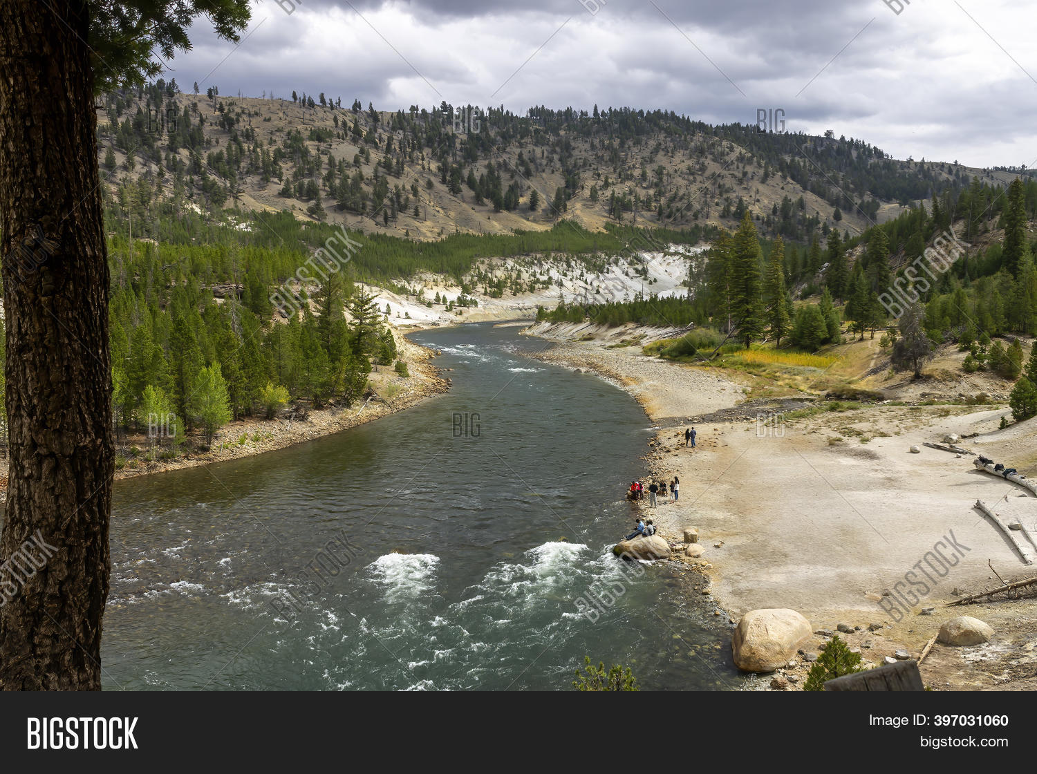 Yellowstone River Image & Photo (Free Trial) | Bigstock