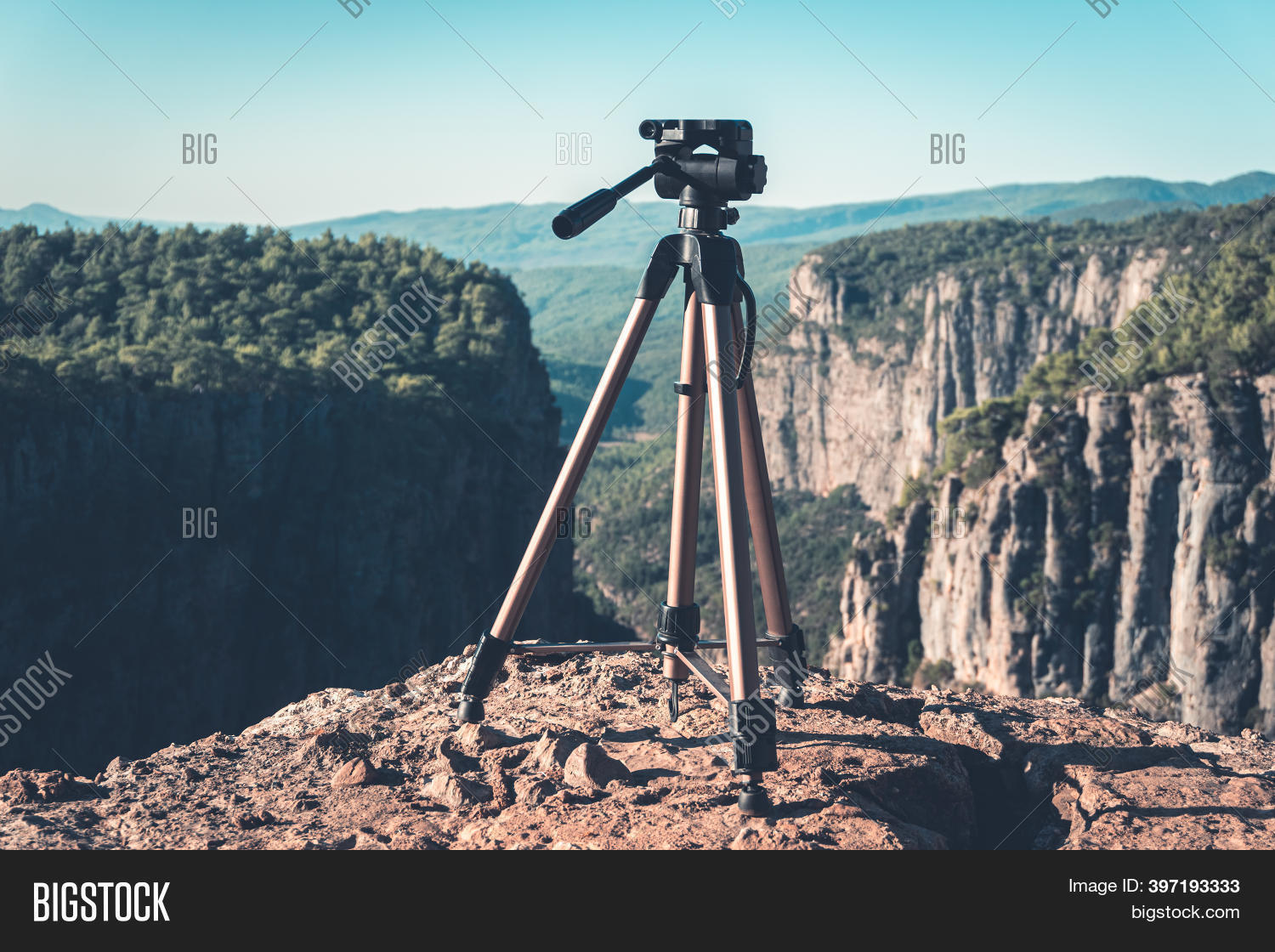 Professional Tripod Image & Photo (Free Trial) | Bigstock