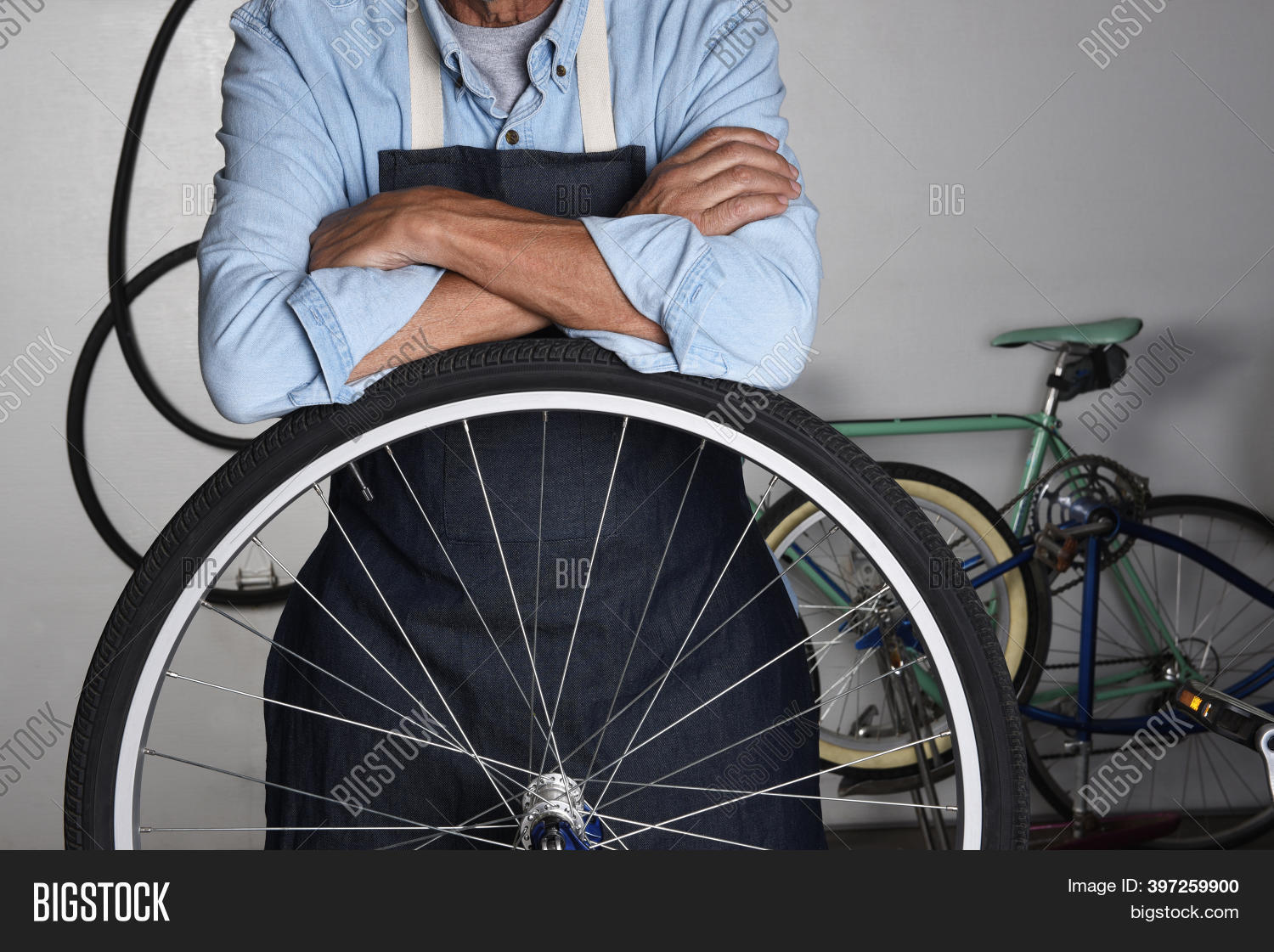 Bicycle Repairman Image & Photo (Free Trial) | Bigstock
