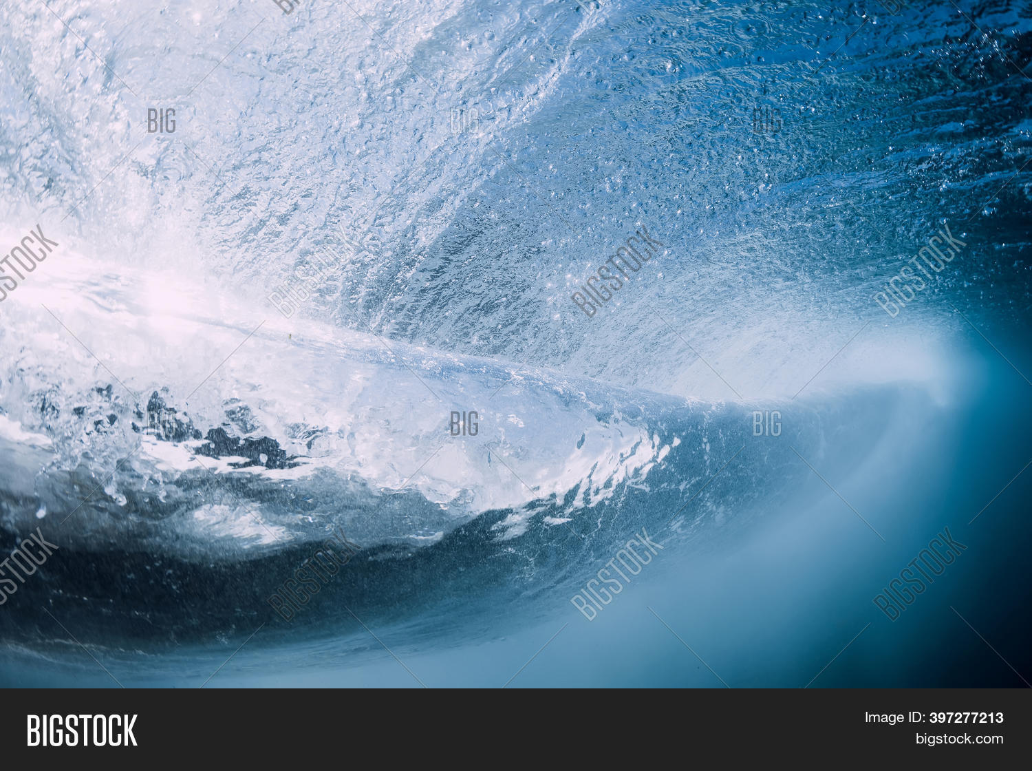 Breaking Wave Foam Image & Photo (Free Trial) | Bigstock