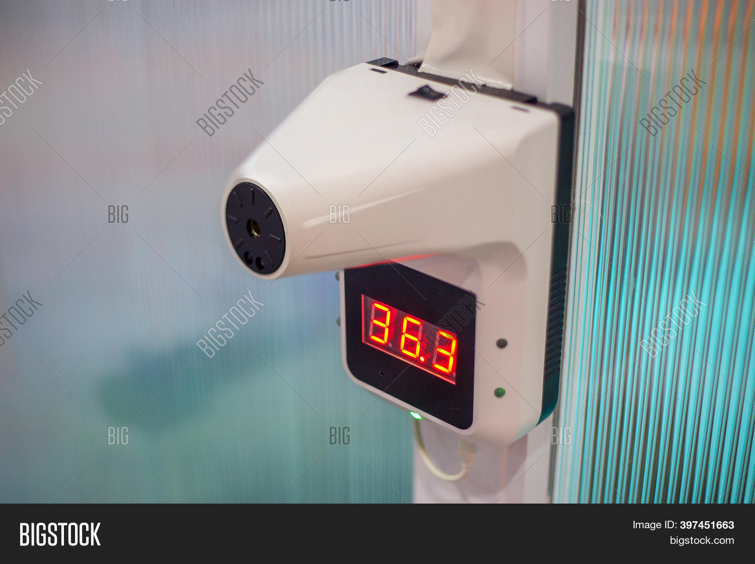 Infrared Thermometer Image & Photo (Free Trial) | Bigstock
