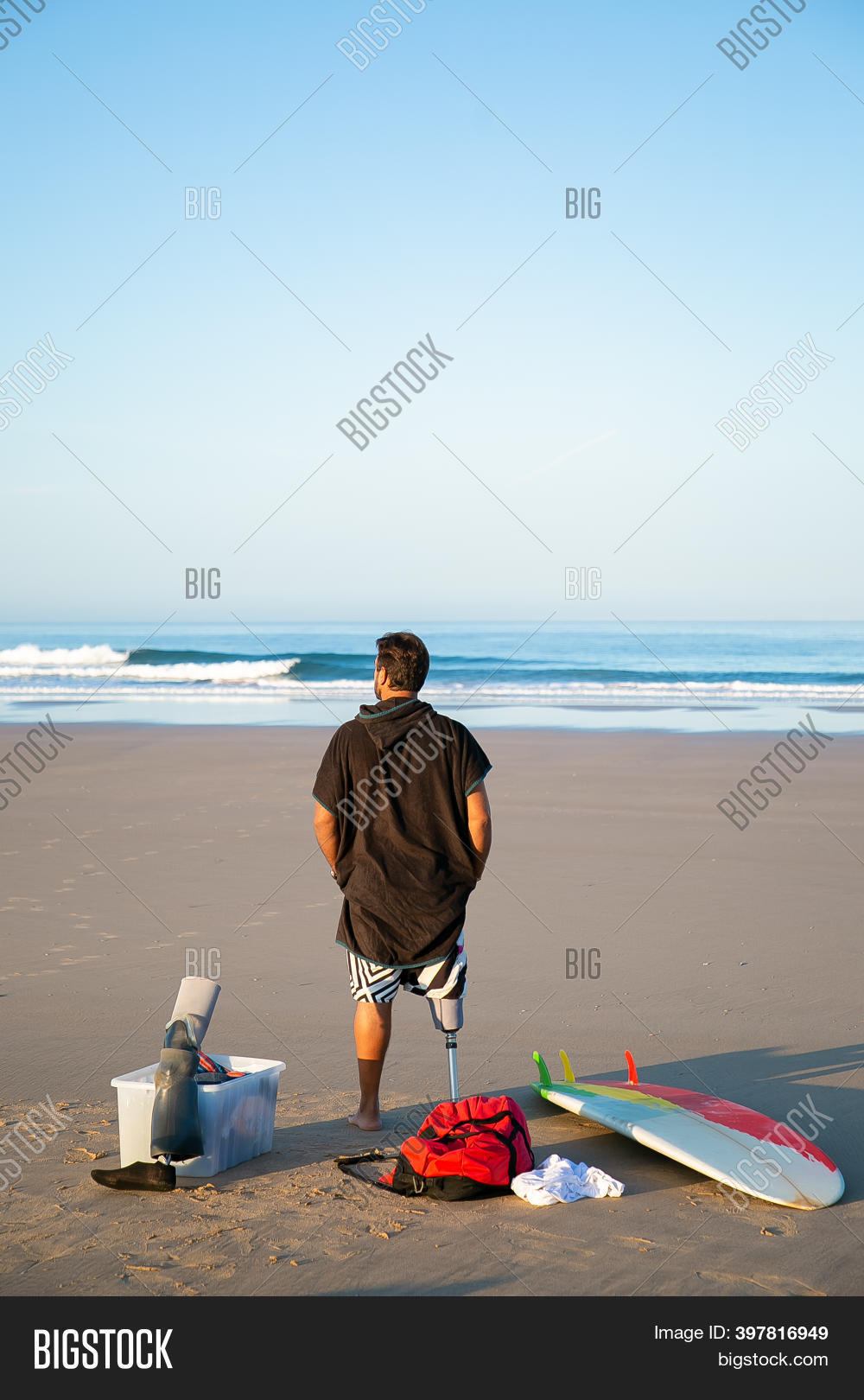 Back View Male Surfer Image & Photo (Free Trial) | Bigstock