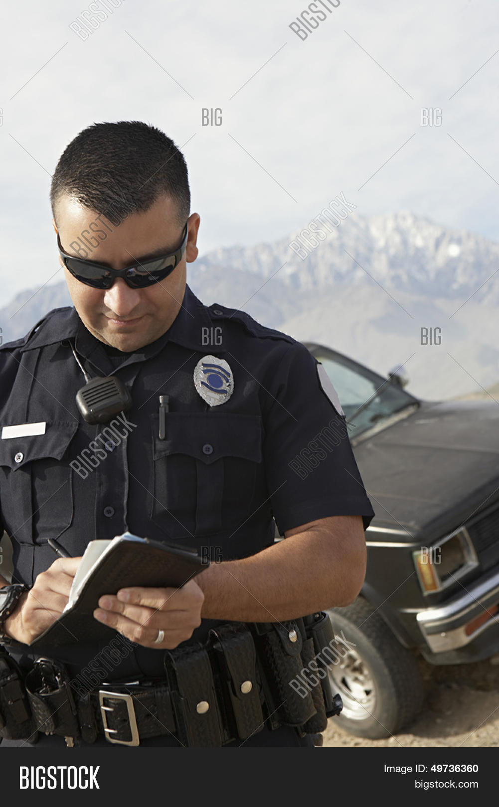 Police Officer Taking Image & Photo (Free Trial) | Bigstock