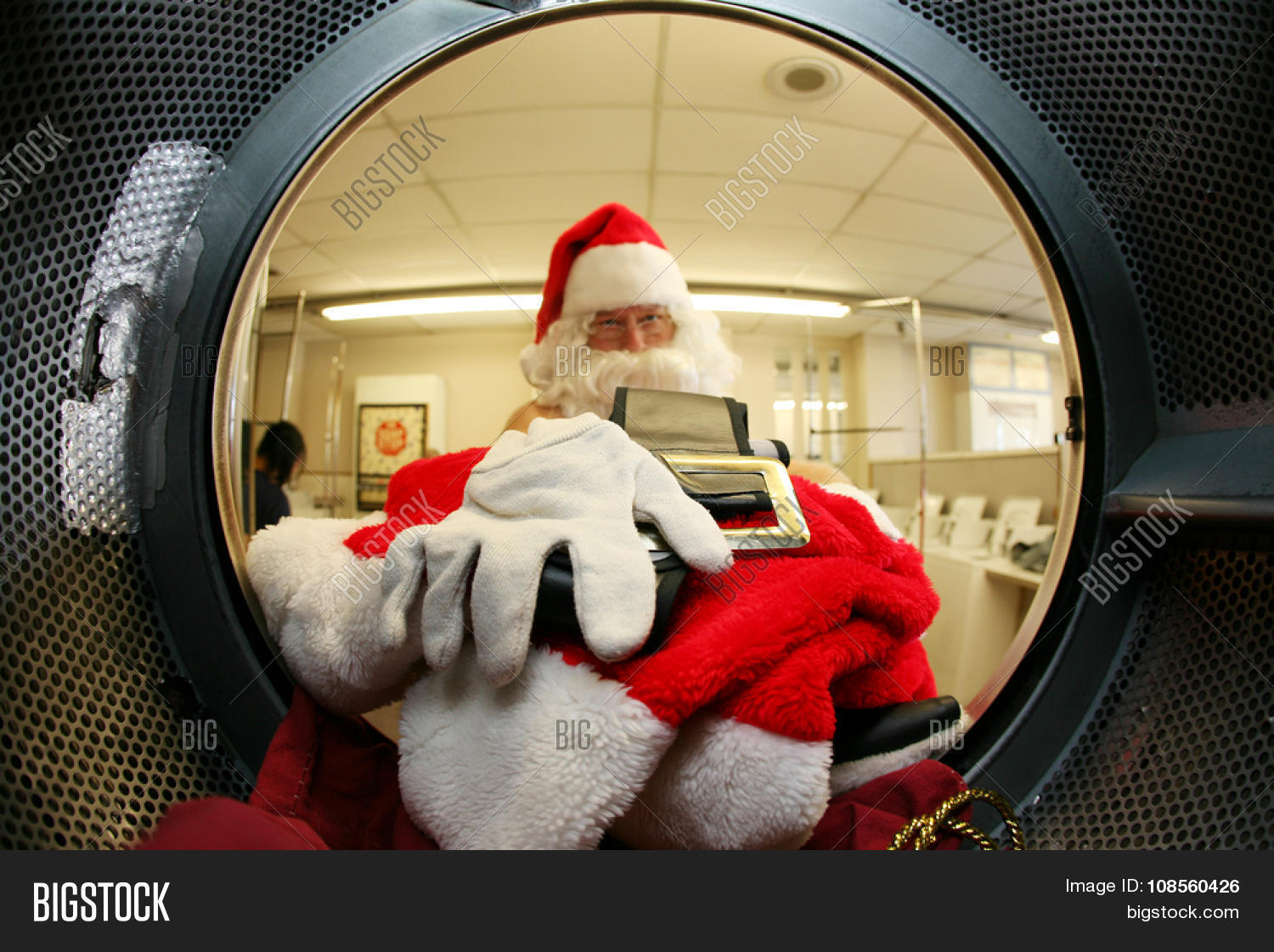 Santa Claus Washes His Image & Photo (Free Trial) | Bigstock