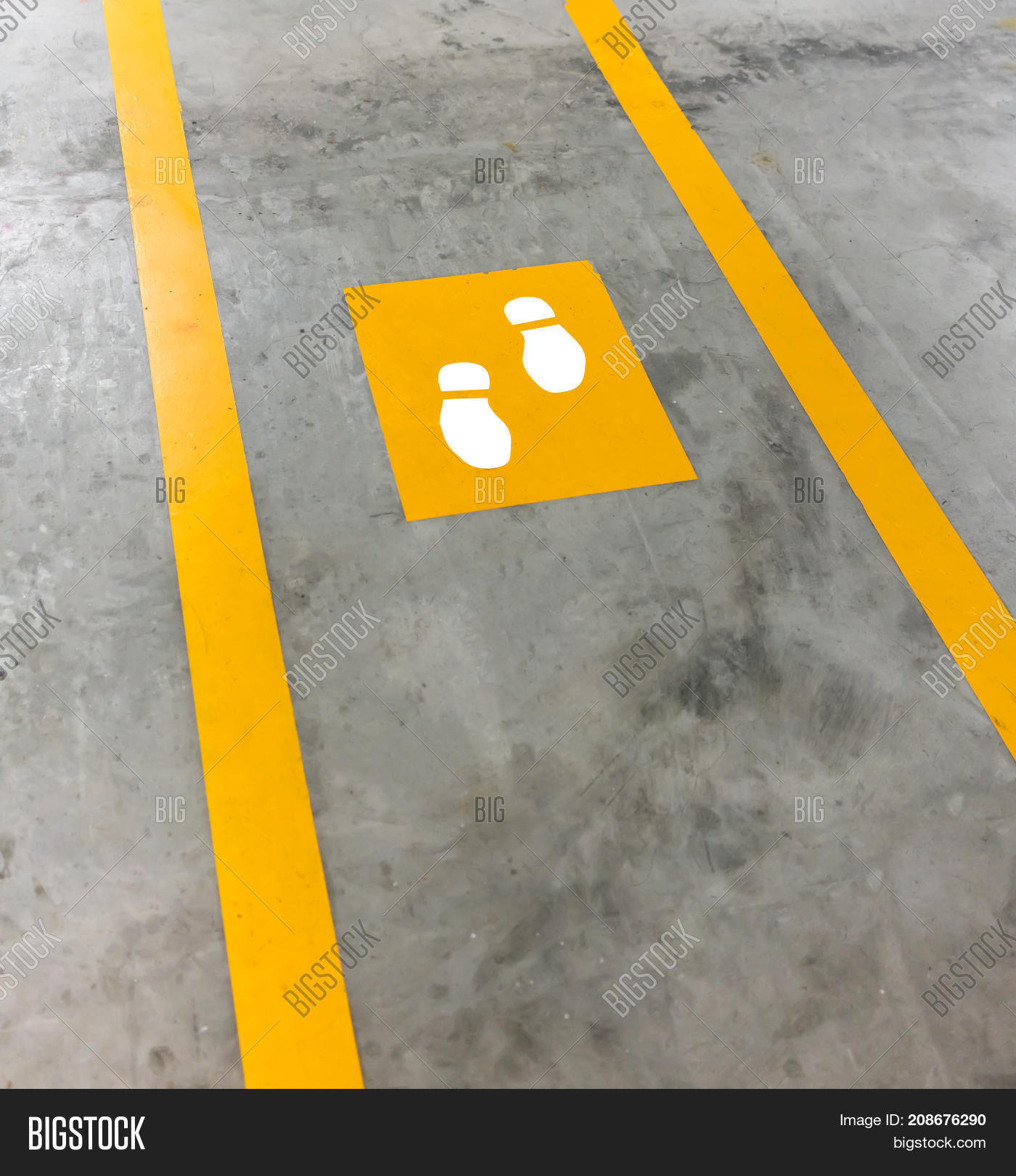 Walkway Lane Parking Image & Photo (Free Trial) | Bigstock