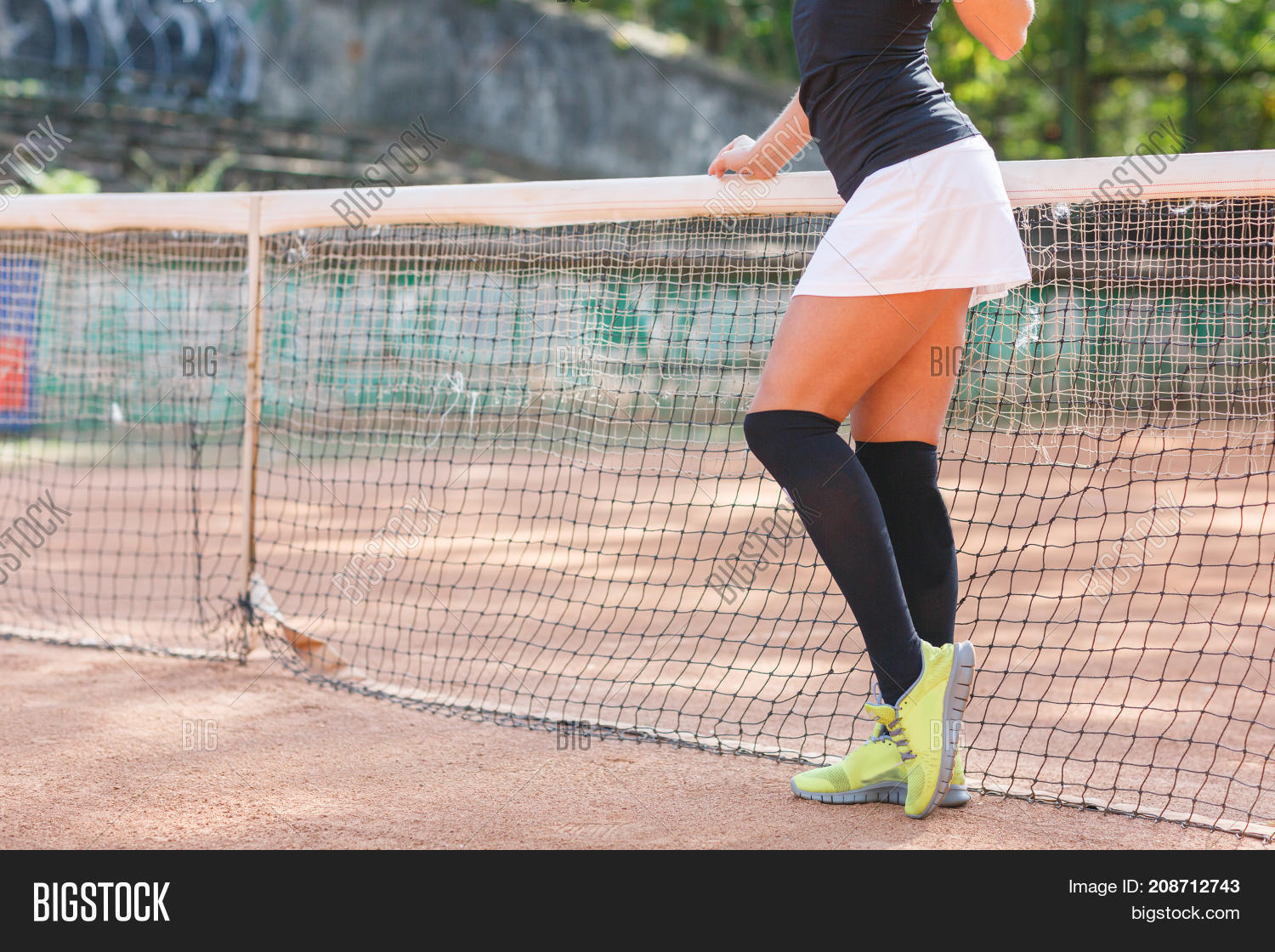 Beautiful Legs Athlete Image & Photo (Free Trial) | Bigstock