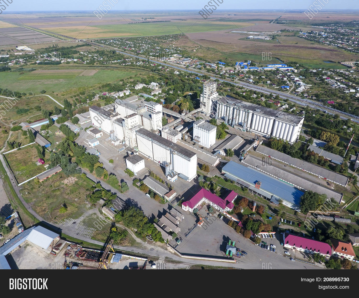 Top View Silo Elevator Image & Photo (Free Trial) | Bigstock