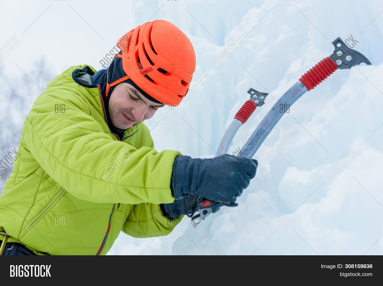 Athletic Alpinist Man Image & Photo (Free Trial) | Bigstock