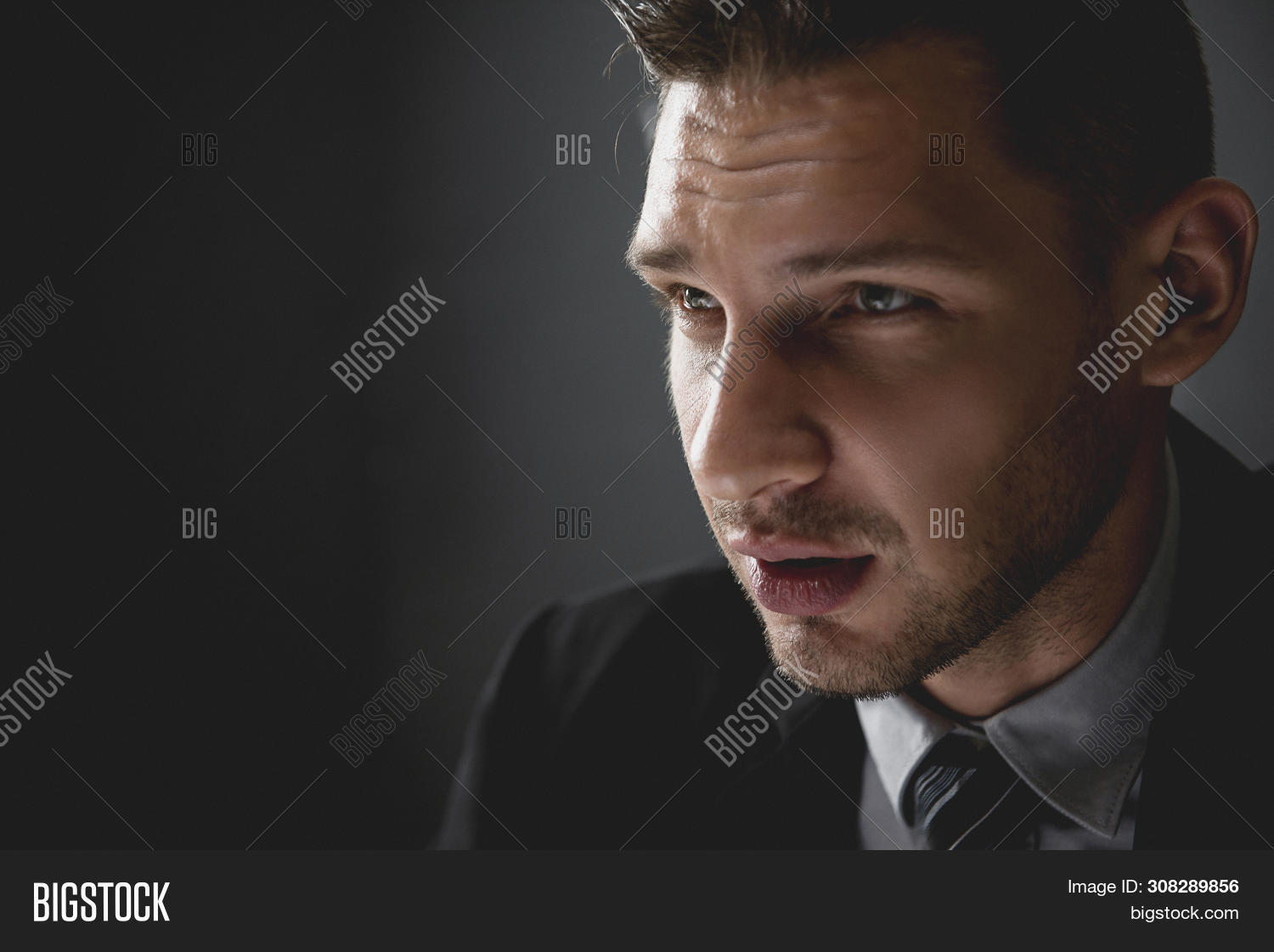 Imagen y foto Man Shadow Serious (prueba gratis) | Bigstock