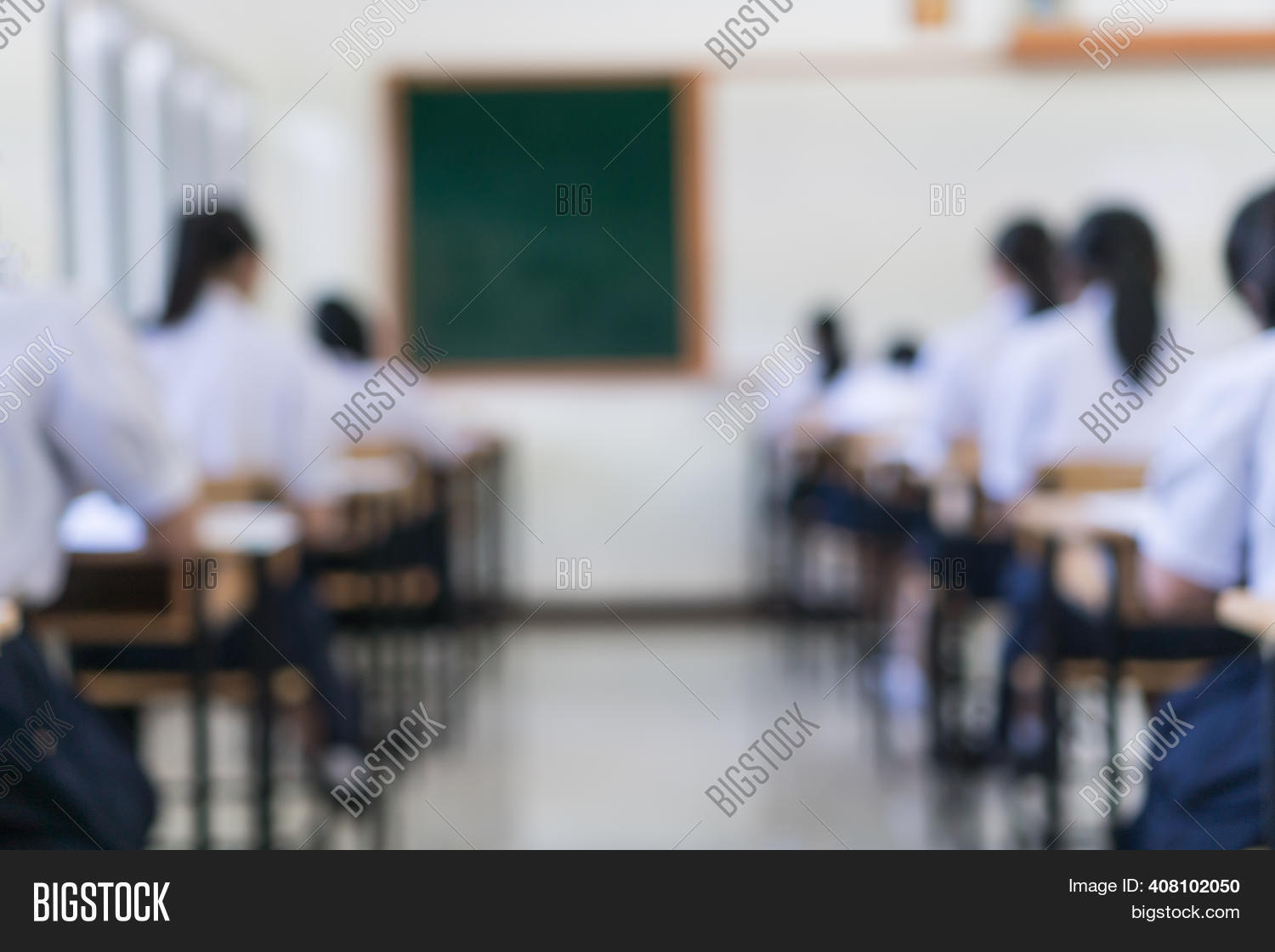 Blurred Undergraduate Image & Photo (Free Trial) | Bigstock
