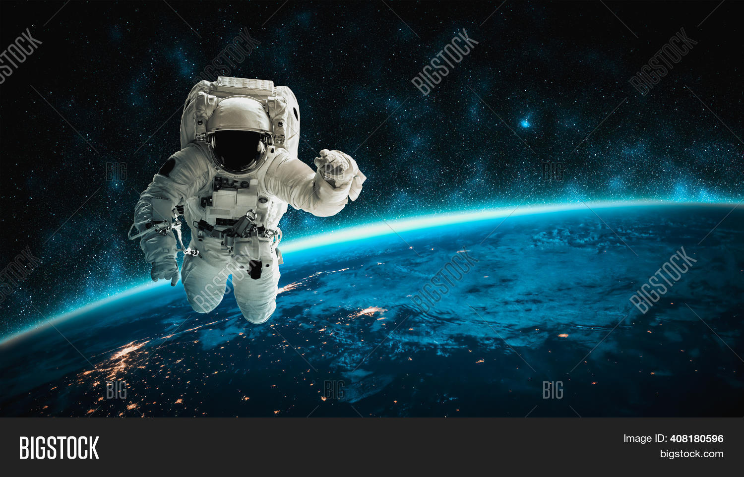 Astronaut Spaceman Do Image & Photo (Free Trial) | Bigstock