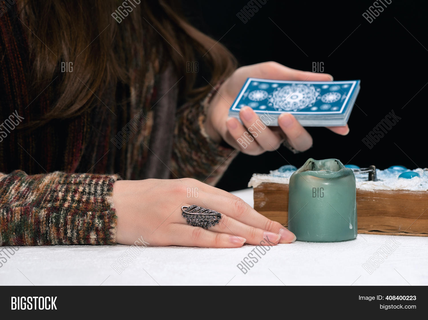 Fortune Teller Reading Image & Photo (Free Trial) | Bigstock