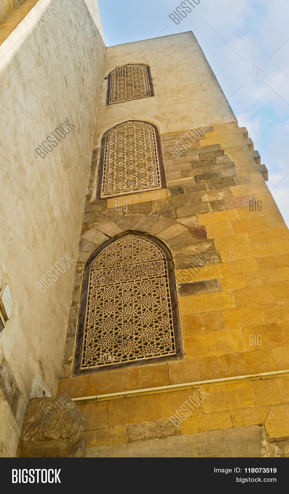 Arabic Screens Image & Photo (Free Trial) | Bigstock